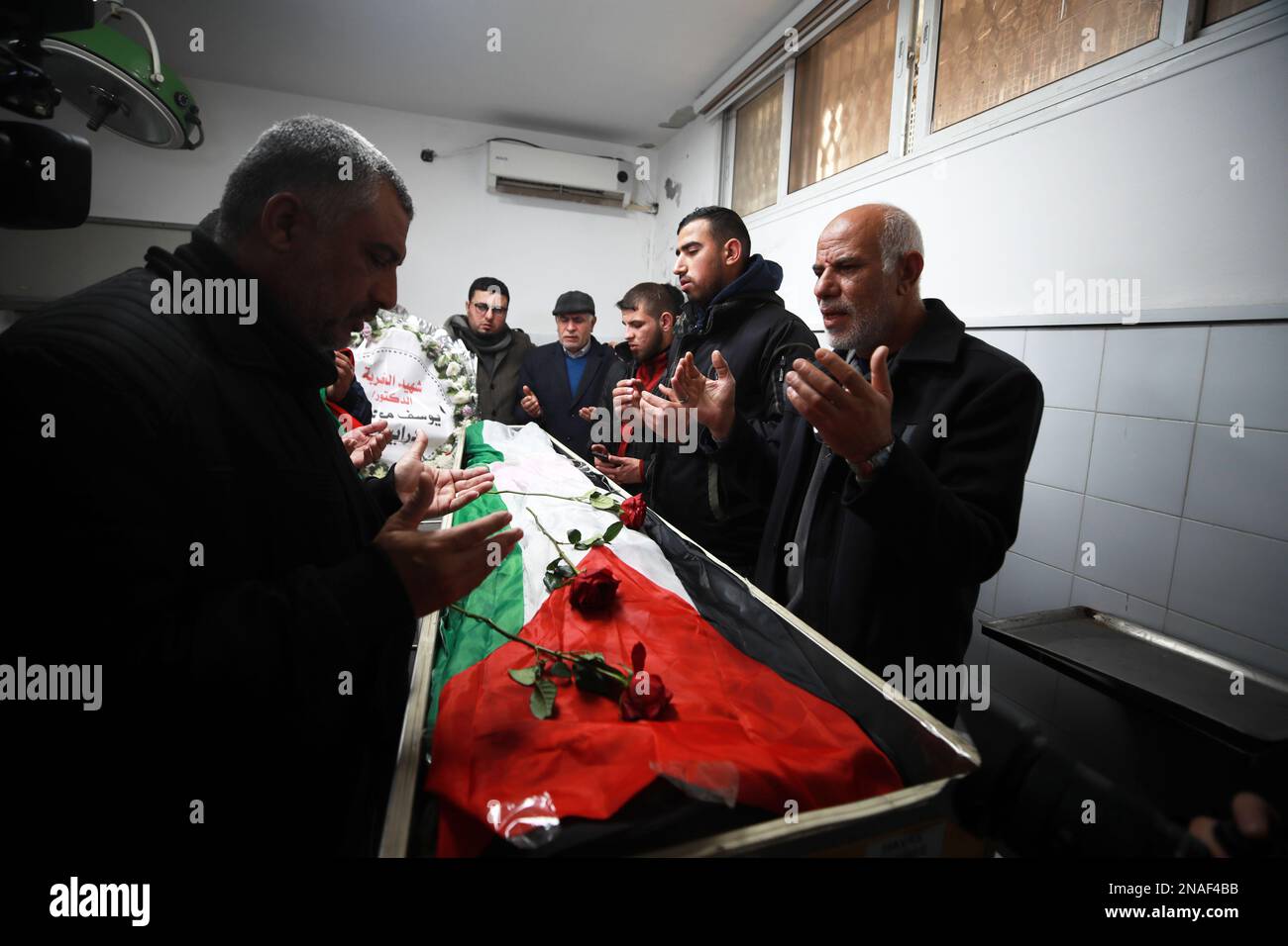 Gaza. Palestine. 12th février 2023. La famille du martyr palestinien ...