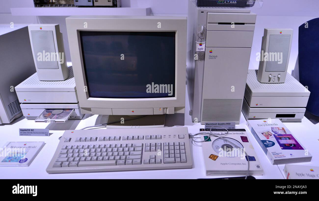 Macintosh quadra 950 Banque de photographies et d’images à haute ...