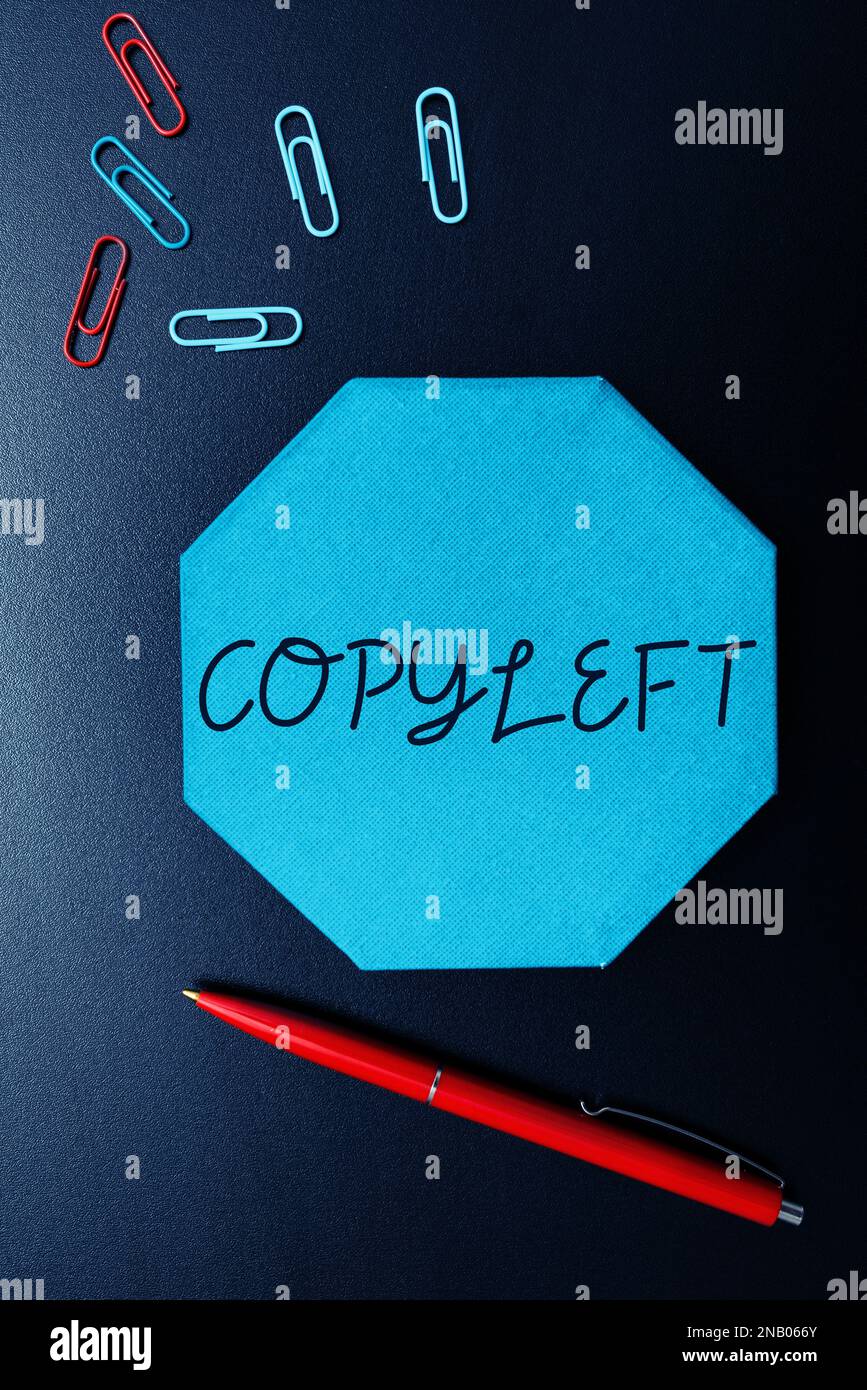 Symbole de texte indiquant Copyleft. Concept Internet droit d'utiliser ...