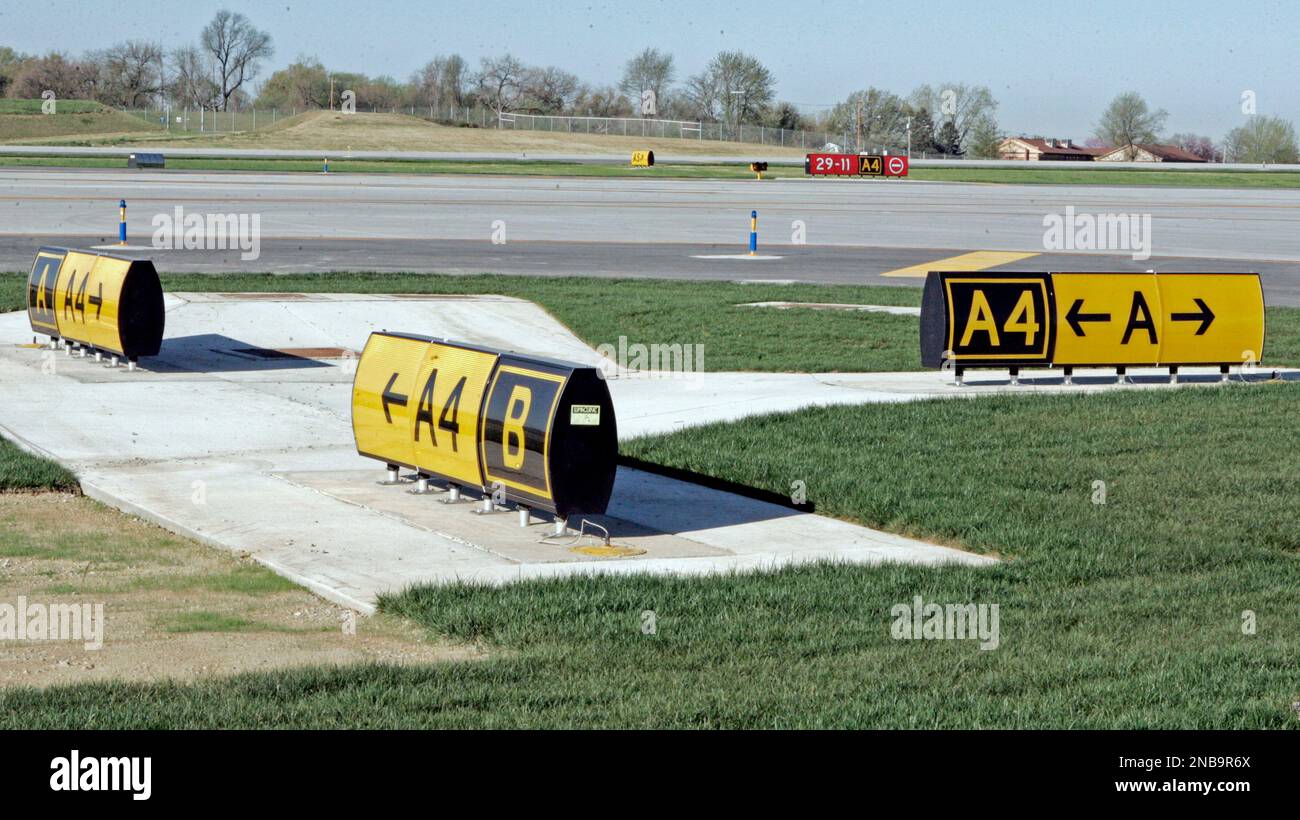 FILE - In this April 13, 2006 file photo, runway direction indicators ...