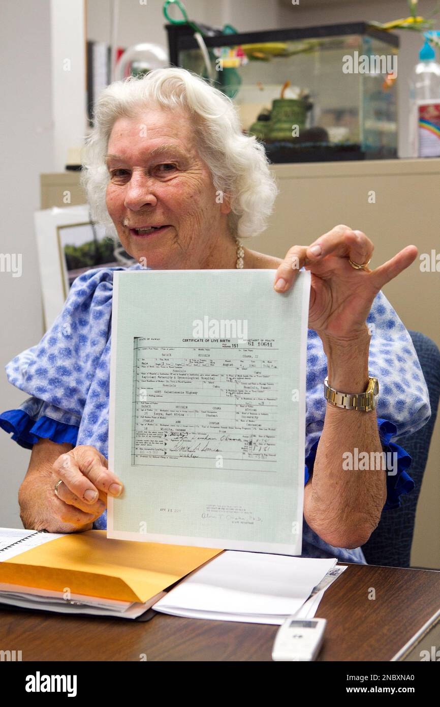 Ivalee Sinclair, widow of Dr. David A Sinclair, holds the recently ...