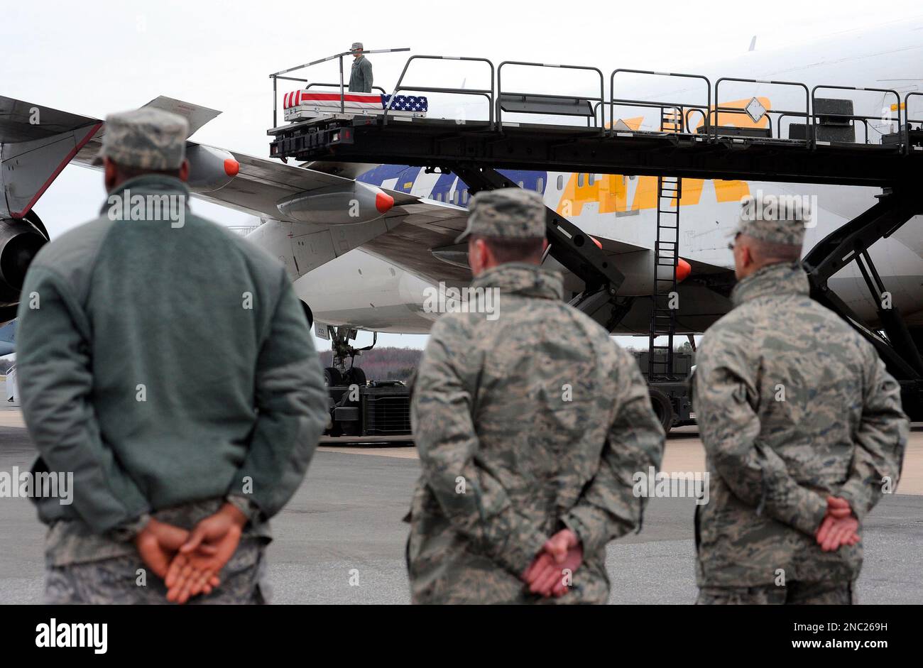 A Transfer Case Containing The Remains Of Petty Officer 1st Class a-transfer-case-containing-the-remains-of-petty-officer-1st-class