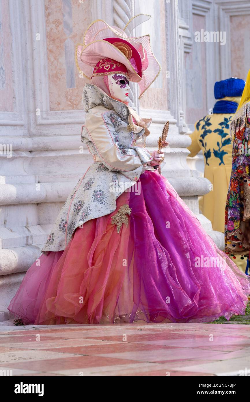 Carnaval de venise 2023 Banque de photographies et d’images à haute résolution - Alamy