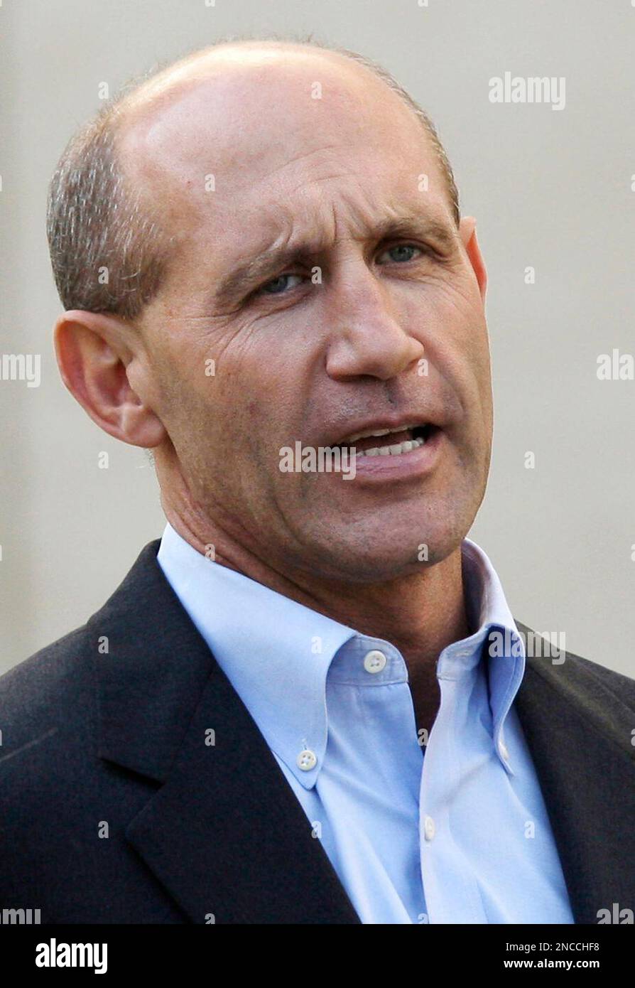 FILE - In this Wednesday, Oct. 31, 2007 file photo, former Orange ...