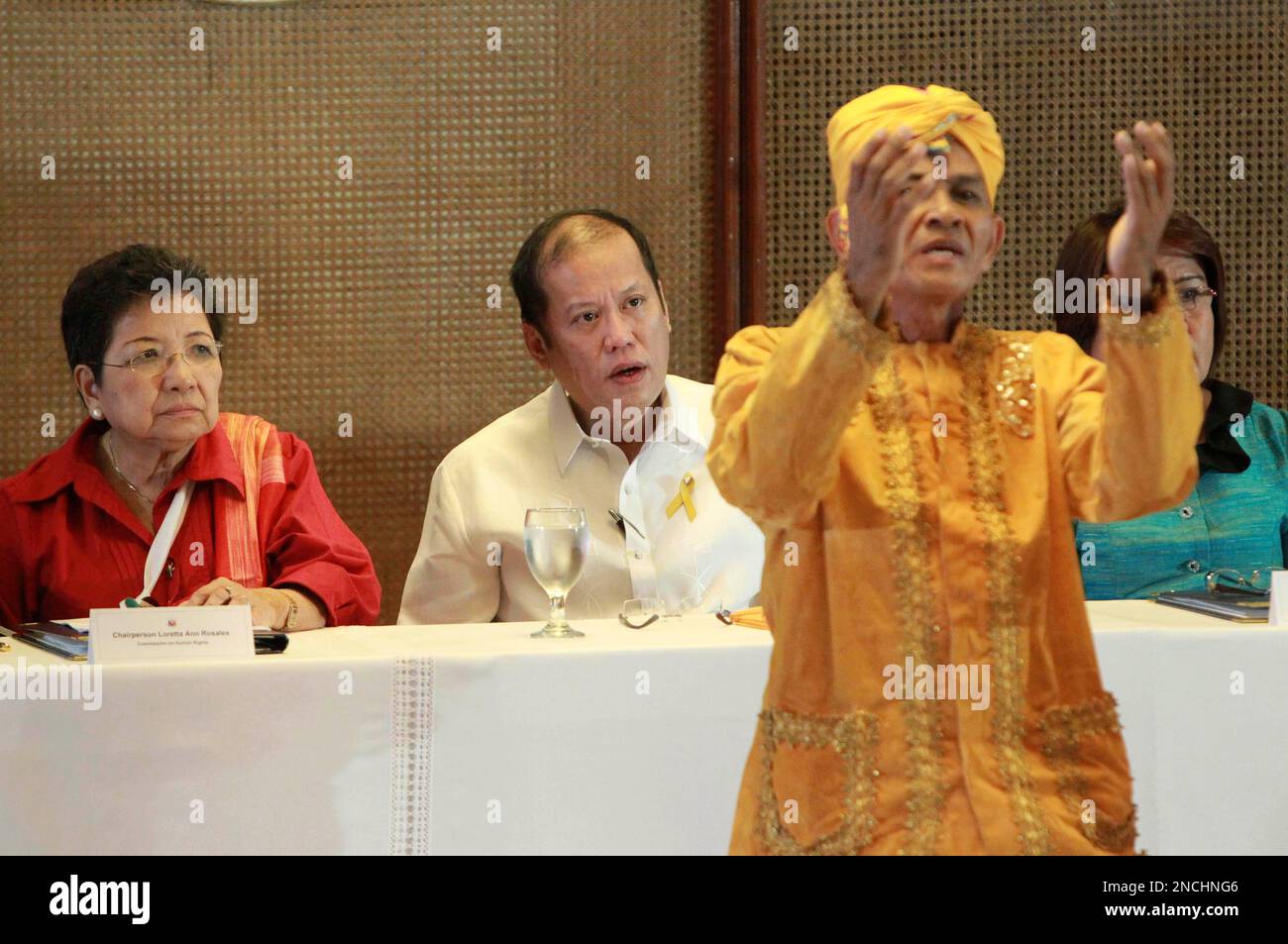 Philippine President Benigno Aquino III, second left, and Human Rights ...