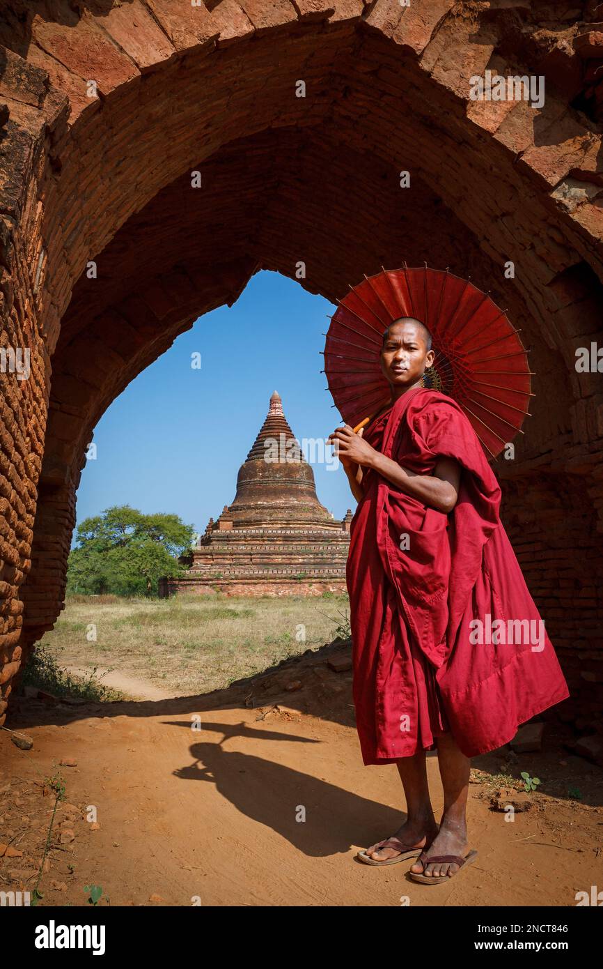 Bagan moine novice au myanmar Banque de photographies et d’images à ...