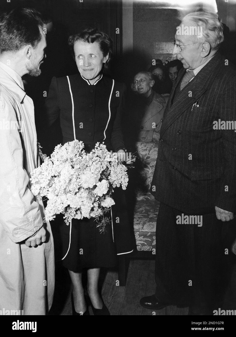 Hanna Reitsch, 38-year-old famous German aviatrix who flew the last ...