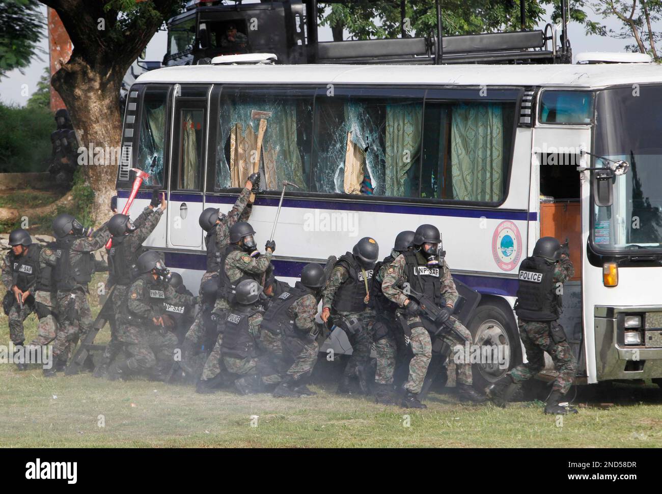 Members of the Philippine National Police Special Action Force ...