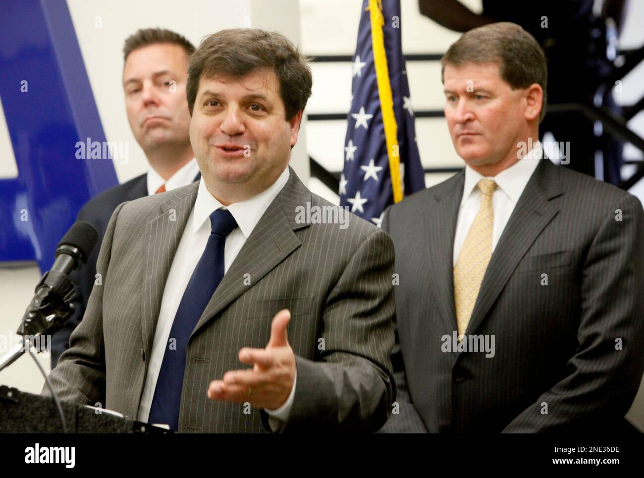 Los Angeles police unveiled the first computerized simulation system ...