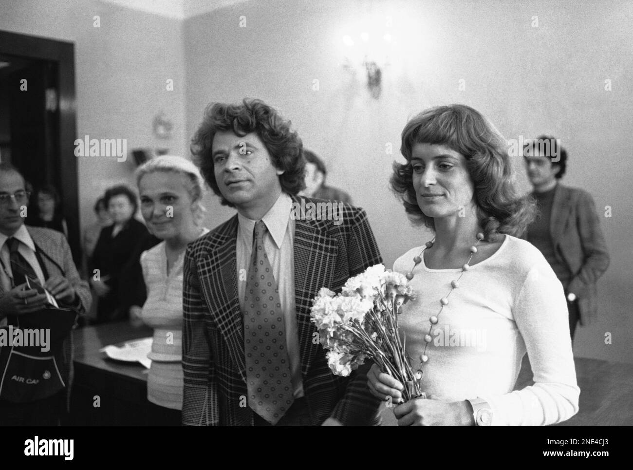 Former World Chess Champion Boris Spassky and his French Bride Marina ...