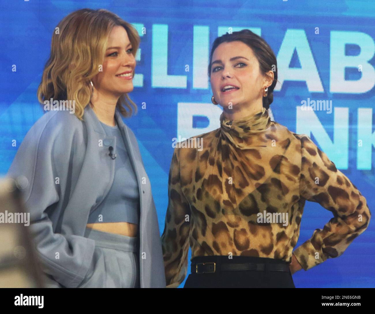 Elizabeth Banks, Keri Russell sur aujourd'hui Show pour parler du nouveau film cocaïne Bear à ...