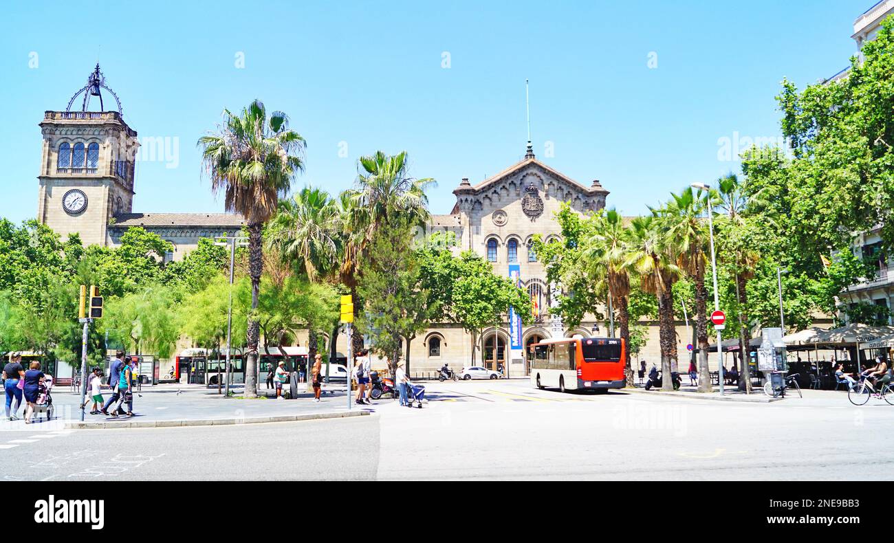 Barcelona university Banque de photographies et d’images à haute résolution - Alamy