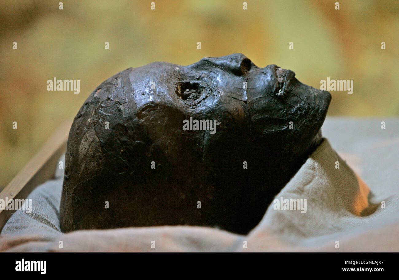 FILE - In this Sunday, Nov. 4, 2007 file photo, the face of the linen ...