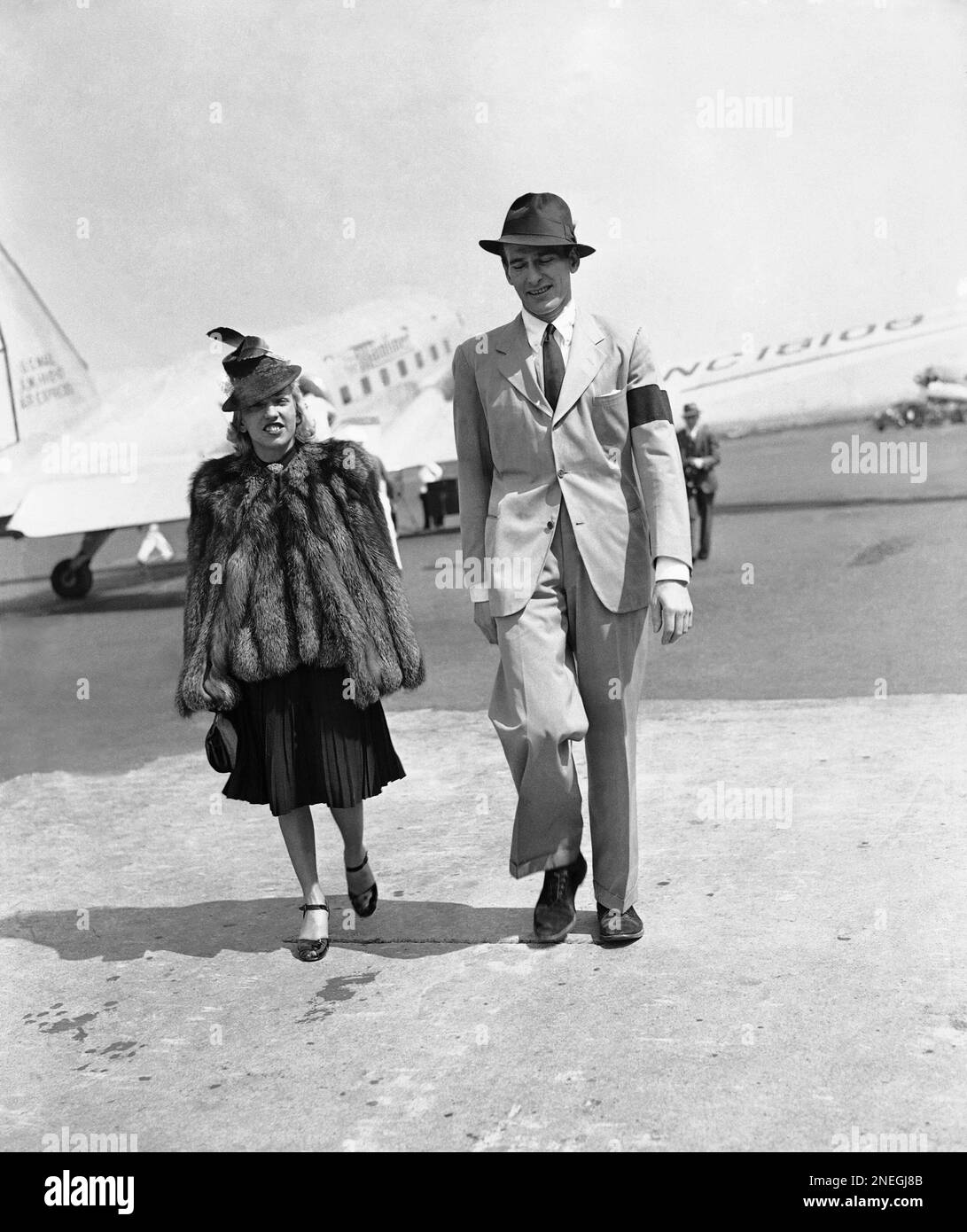 Ann Cooper Hewitt, gay Bradstreet, San Francisco heiress who once accused her mother of forcing ...