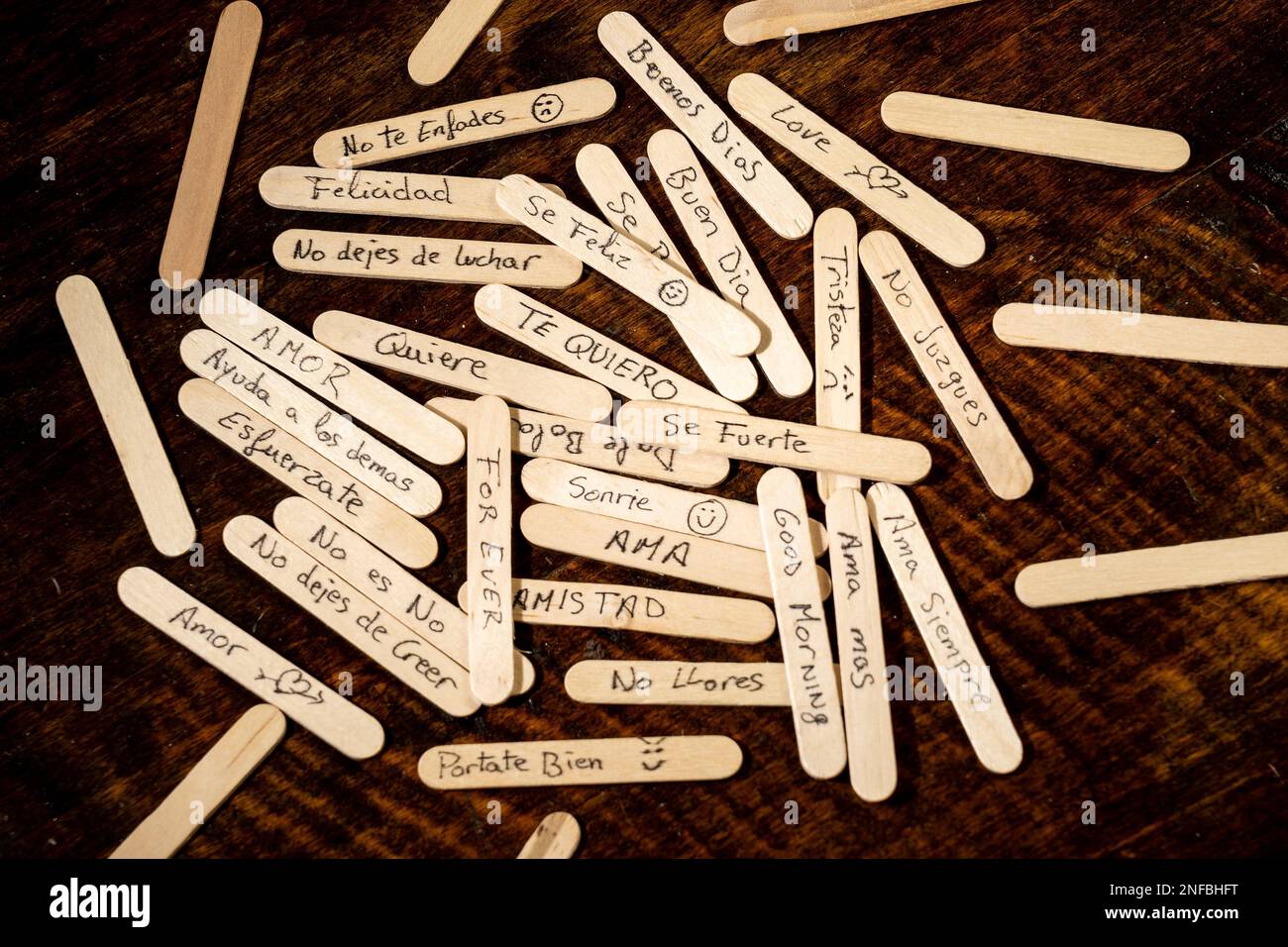 Blocs de notes blocs de notes manuscrites écrire des messages texte ...