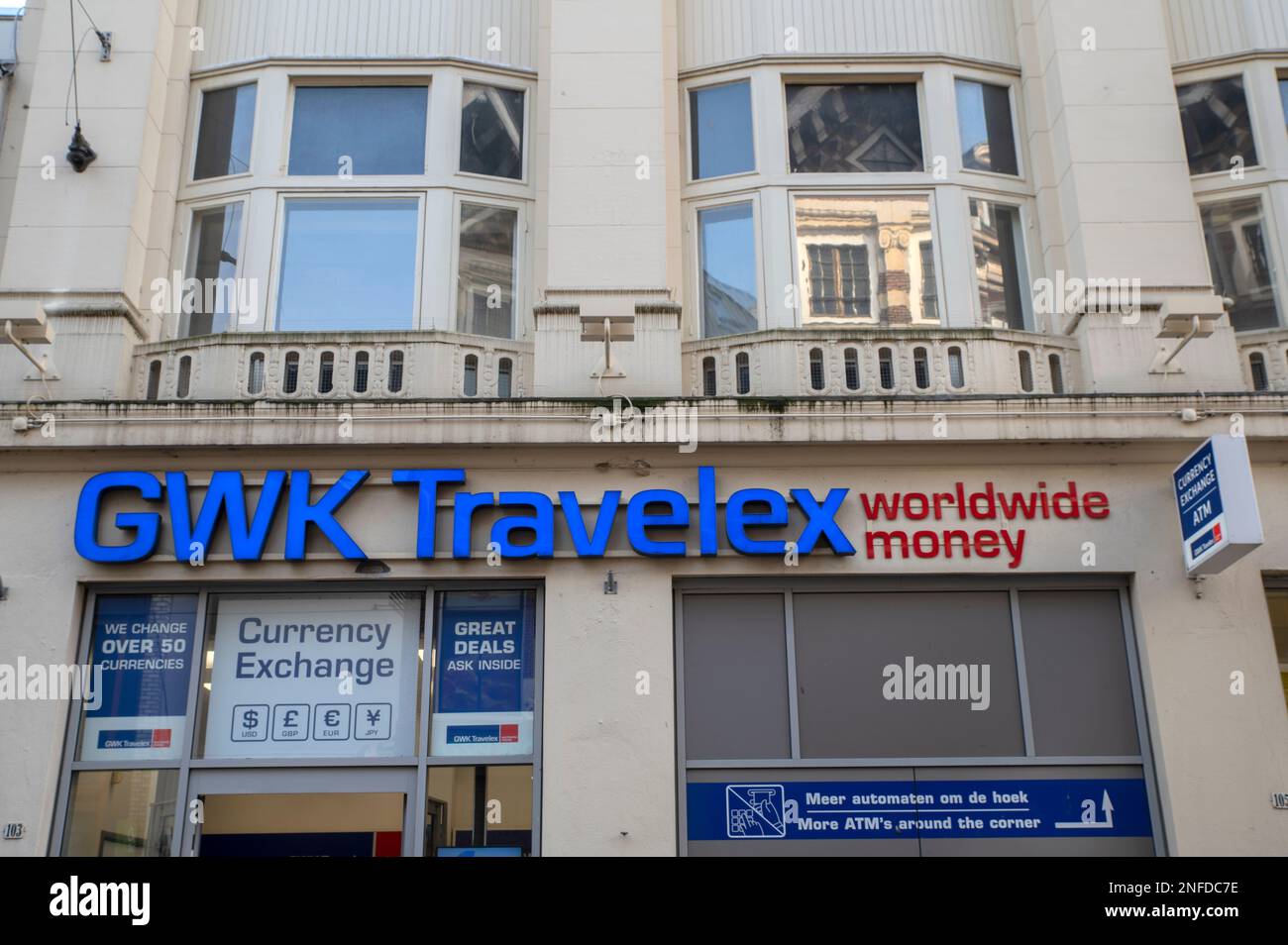 Logo travelex Banque de photographies et d’images à haute résolution ...