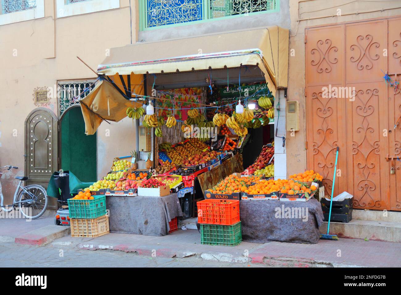 TAROUDANT, MAROC - 16 FÉVRIER 2022 : épicerie sur le marché local (souk ...