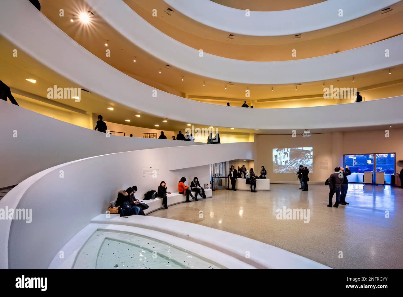 Solomon center Banque de photographies et d’images à haute résolution ...