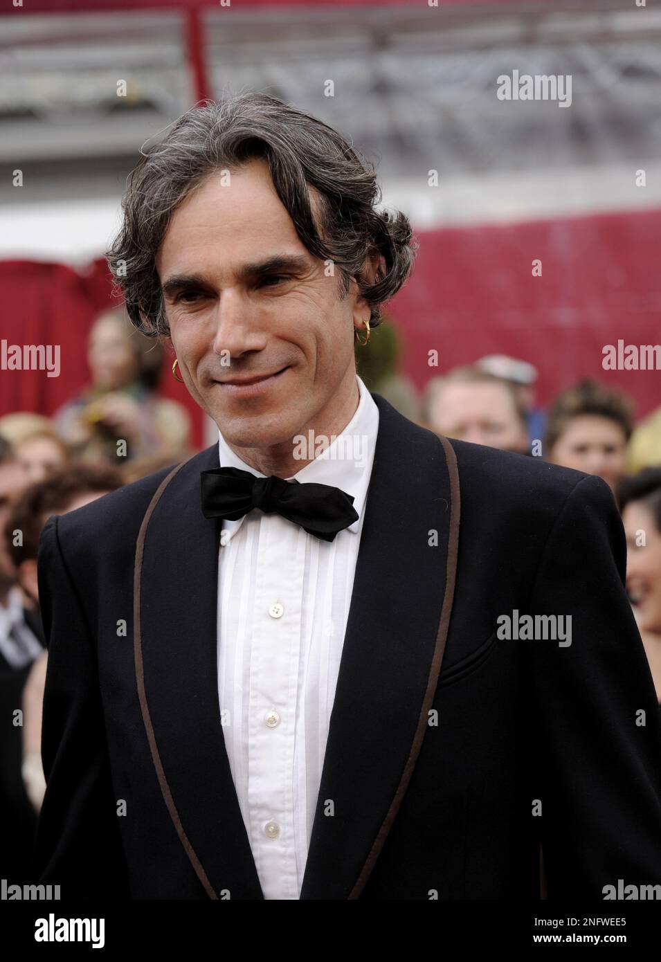 Actor Daniel Day-Lewis arrives at the 80th Academy Awards at the Kodak ...