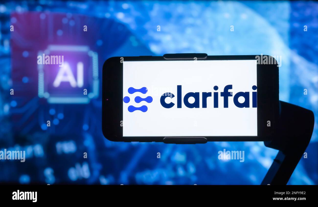 Inde. 17th févr. 2023. Dans cette illustration, le logo de clarifai est ...