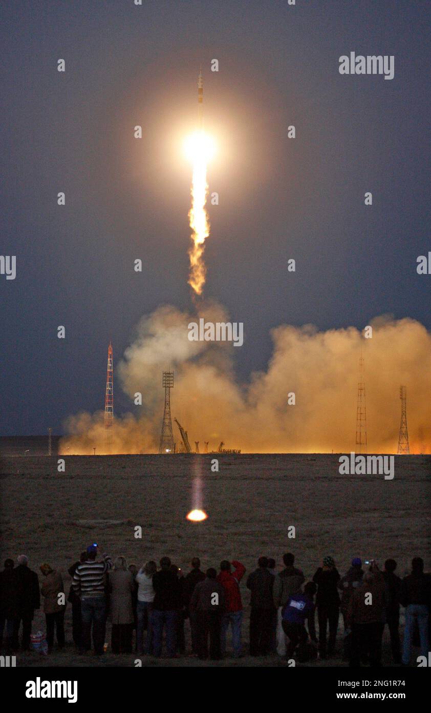 The Russian Soyuz-FG rocket booster with Soyuz TMA-11 space ship ...