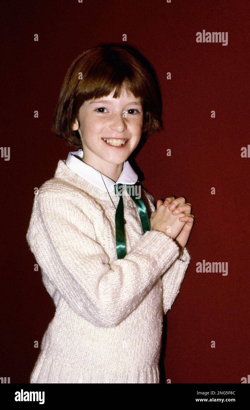Actress Allison Smith, who played the lead role of Annie in the ...