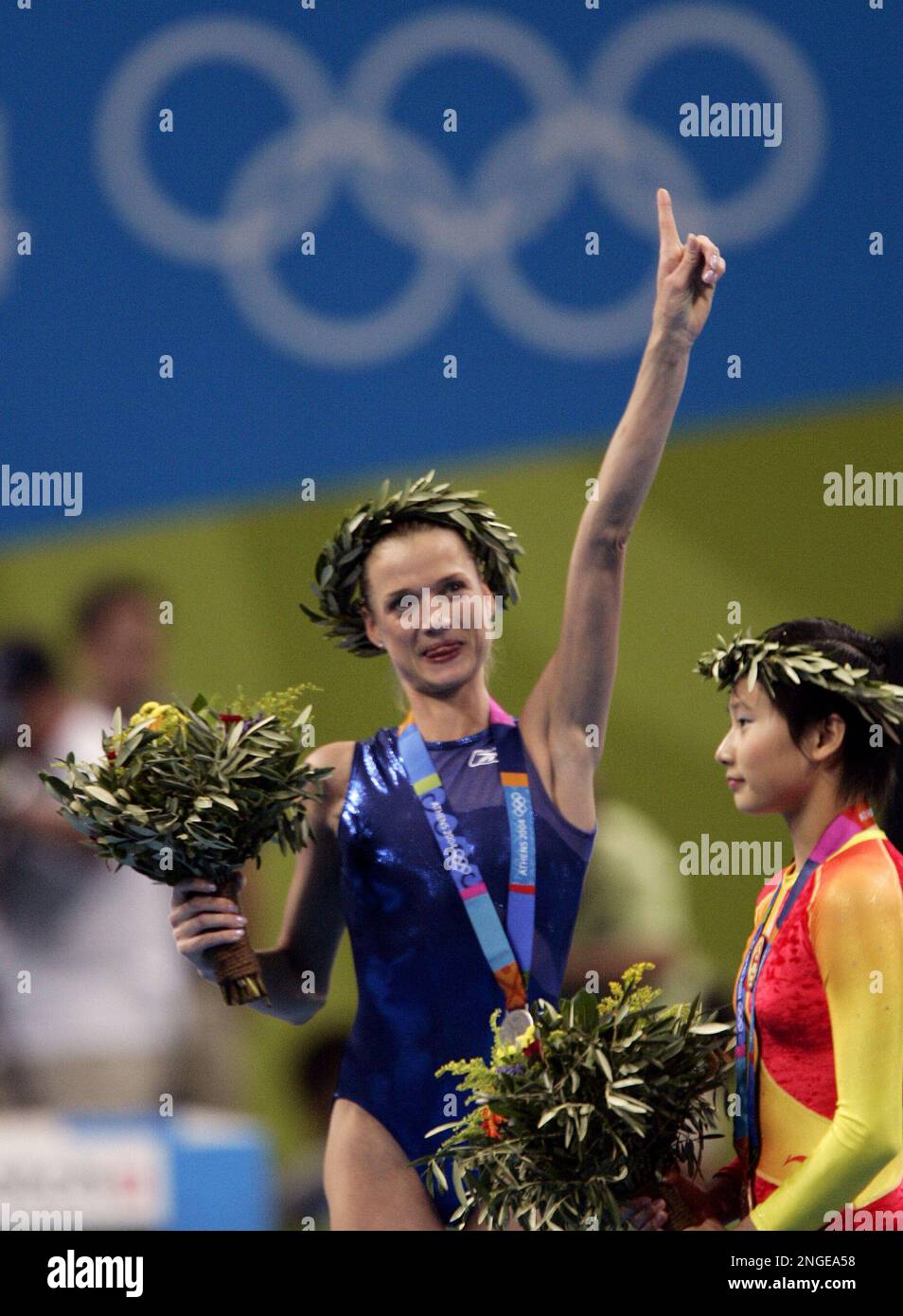 Russia's Svetlana Khorkina acknowledges the crowd after receiving her ...