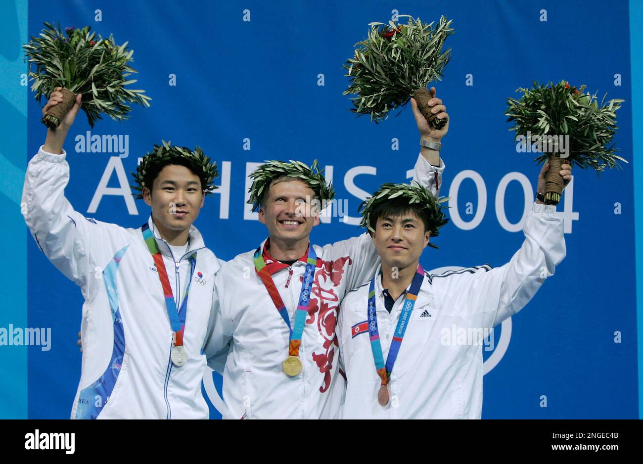 Korea's Jin Jong Oh, Russia's Mikhail Nestruev and the People's ...