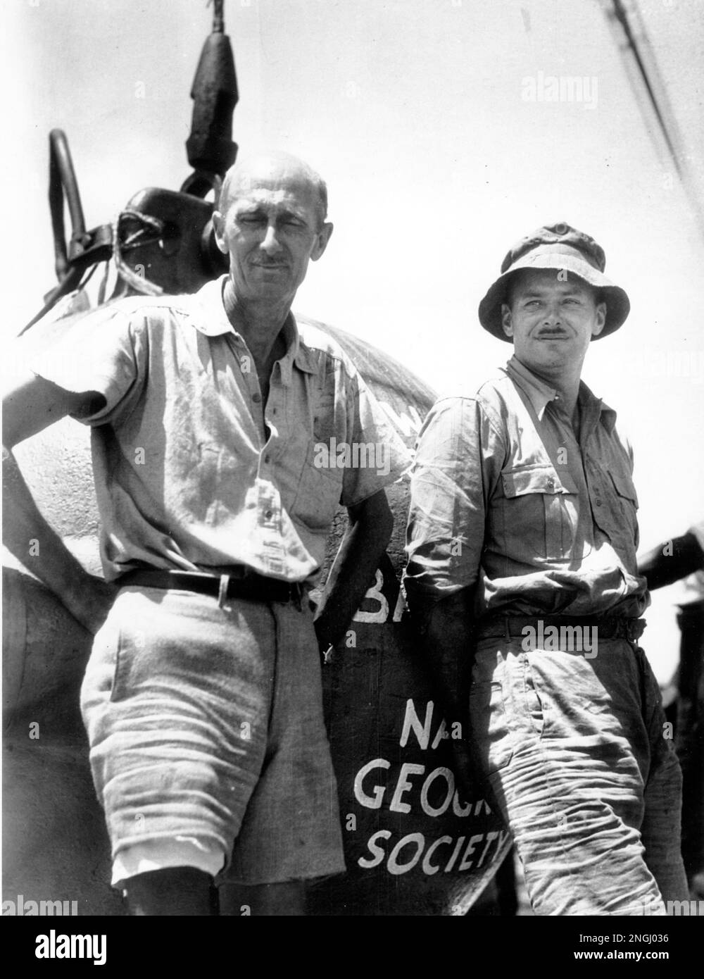 Dr. William Beebe, left, of Brooklyn, N.Y., and Otis Barton lean ...
