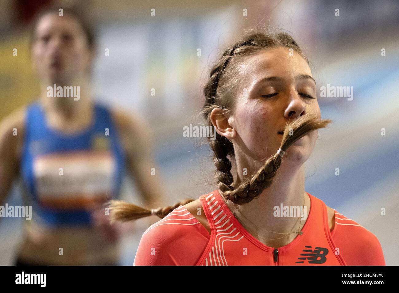 APELDOORN - Femke bol dans la série de 400 m pendant le premier jour ...