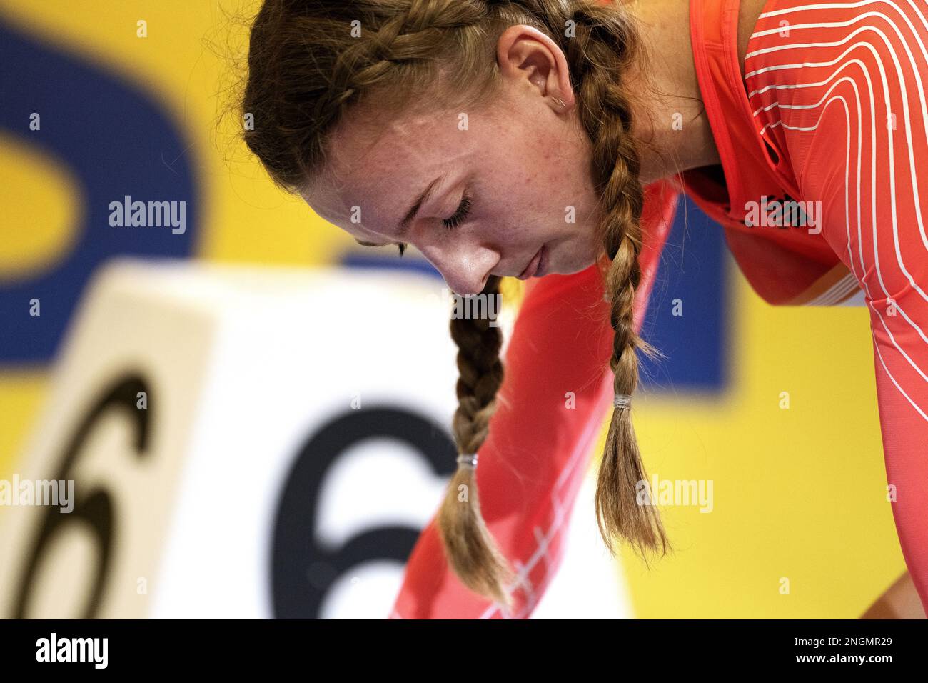 APELDOORN - Femke bol dans la série de 400 m pendant le premier jour ...