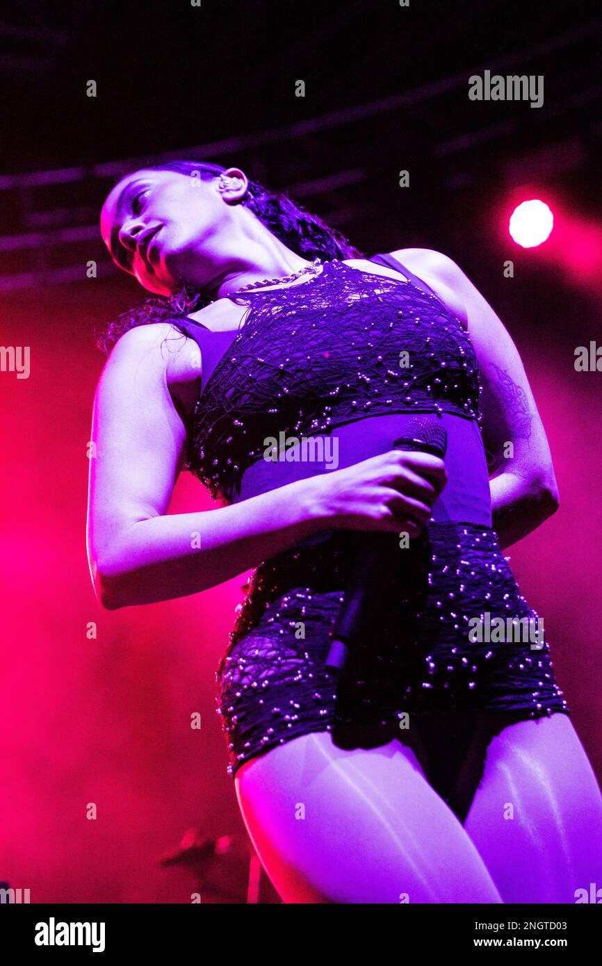 Milan Italie. 18 février 2023. L'auteur-compositeur-interprète ...