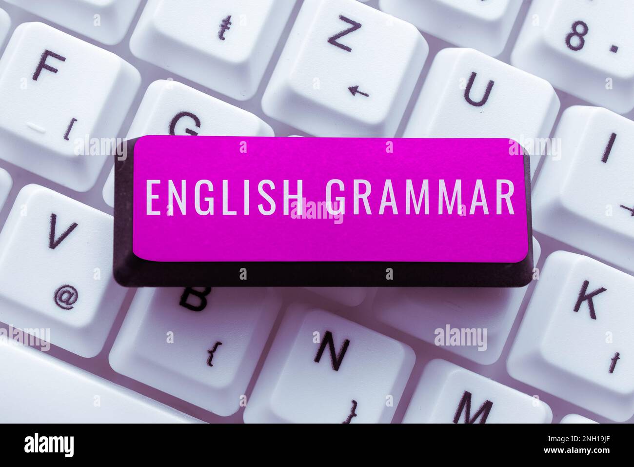 Affiche indiquant la grammaire anglaise, le mot écrit sur les cours ...