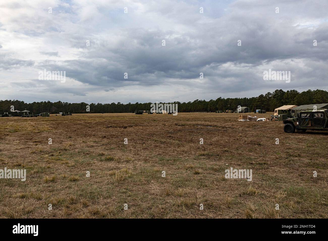 ÉTATS-UNIS Les Marines, avec 2nd Maintenance Battalion, 2nd Marine ...