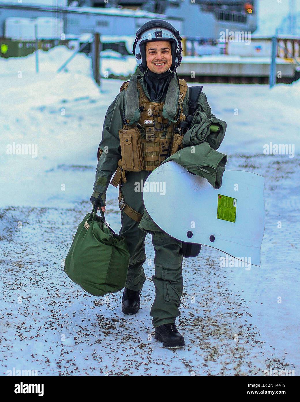 Capt Ross A. Reynolds Home of record: Leominster, ma âge: 27 MOS: 7532 ...