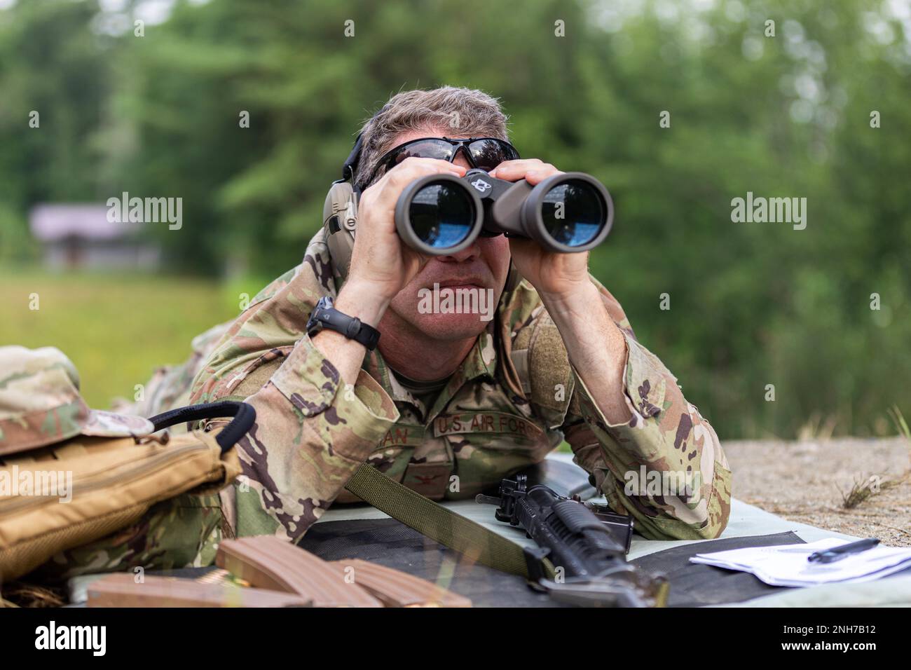Le colonel Brent Dishman de la Réserve de la Force aérienne, du US Air ...