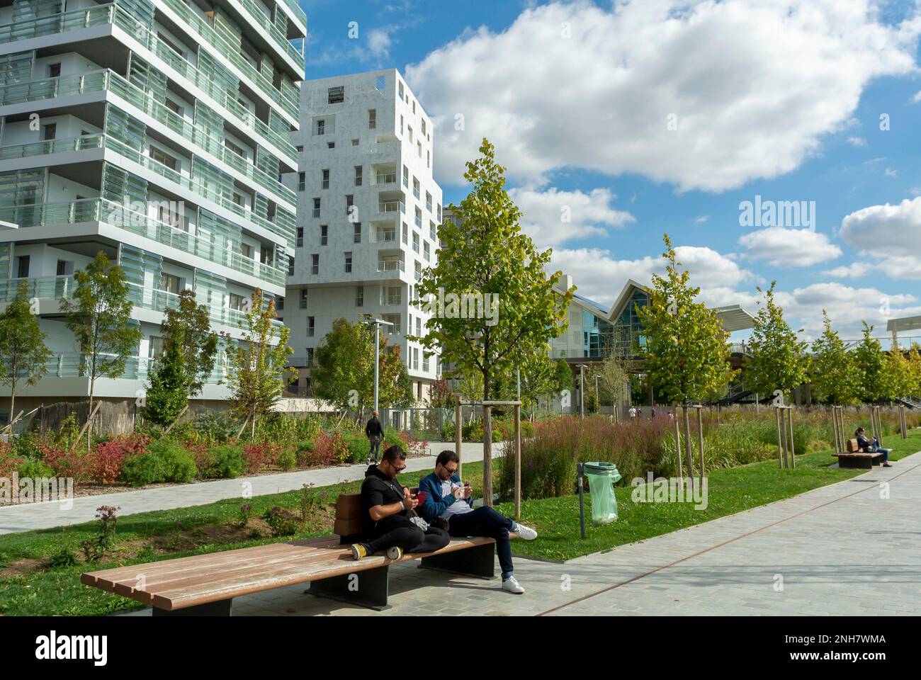 Paris, France, Architecture moderne, Nouveau quartier, Eco quartier ...