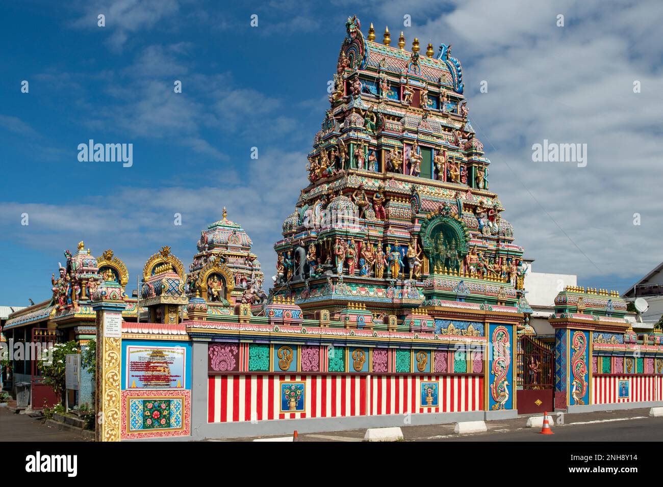 French hindu temple Banque de photographies et d’images à haute ...