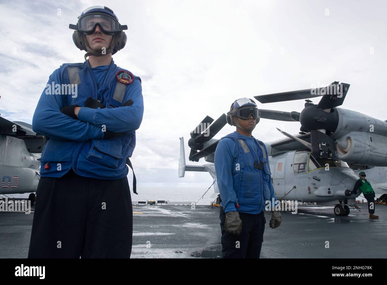 220730-N-XN177-1063 OCÉAN PACIFIQUE (30 juillet 2022) – compagnon de ...