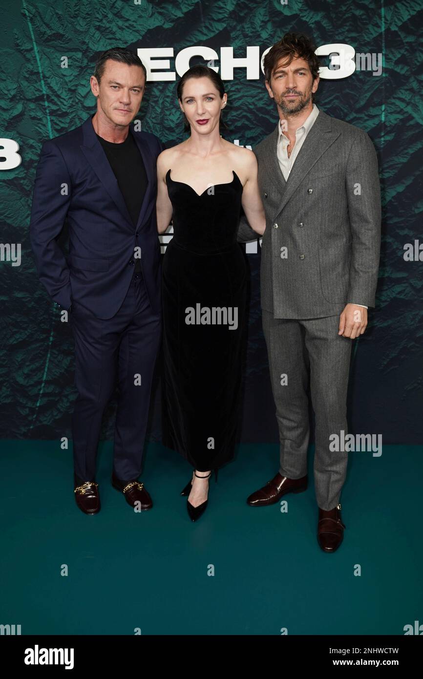 Photo by: John Nacion/STAR MAX/IPx 2022 11/16/22 Luke Evans, Jessica ...