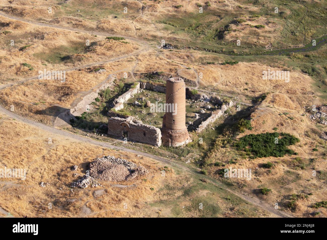Turquie, province de Van, vue aérienne de la vieille ruine d'une ...