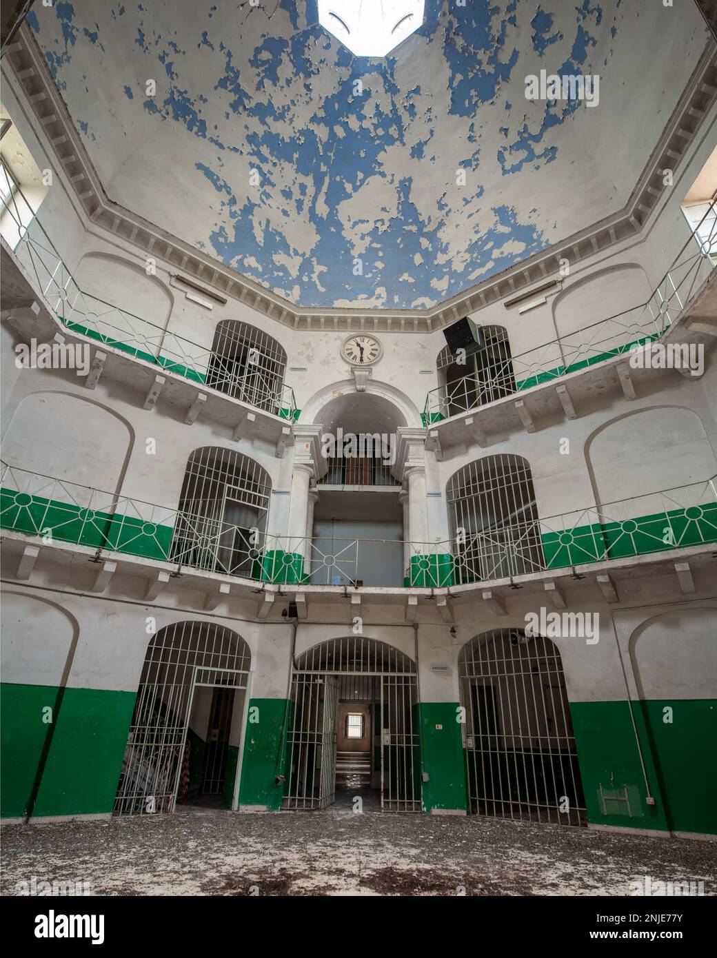 Prison hospital wing Banque de photographies et d’images à haute ...