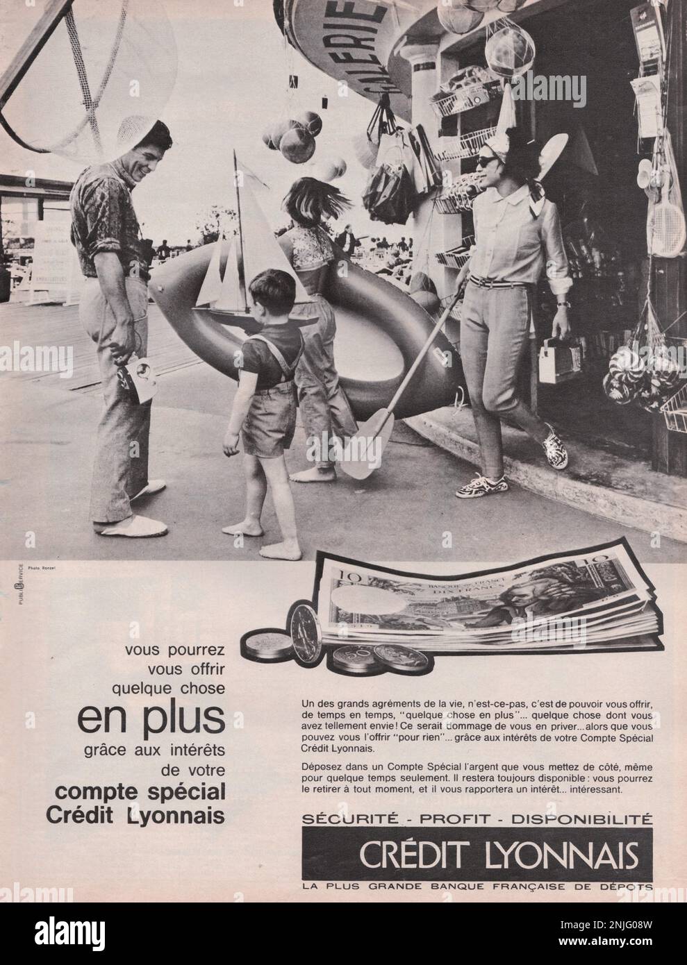 Banque crédit lyonnais paris Banque de photographies et d’images à ...