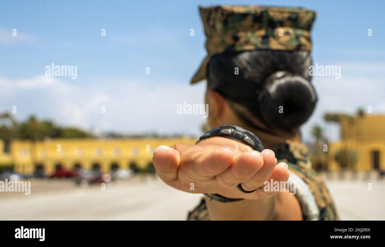 A ÉTATS-UNIS Un étudiant du corps de la marine avec l'école d'instructeur de forage, Recruit ...
