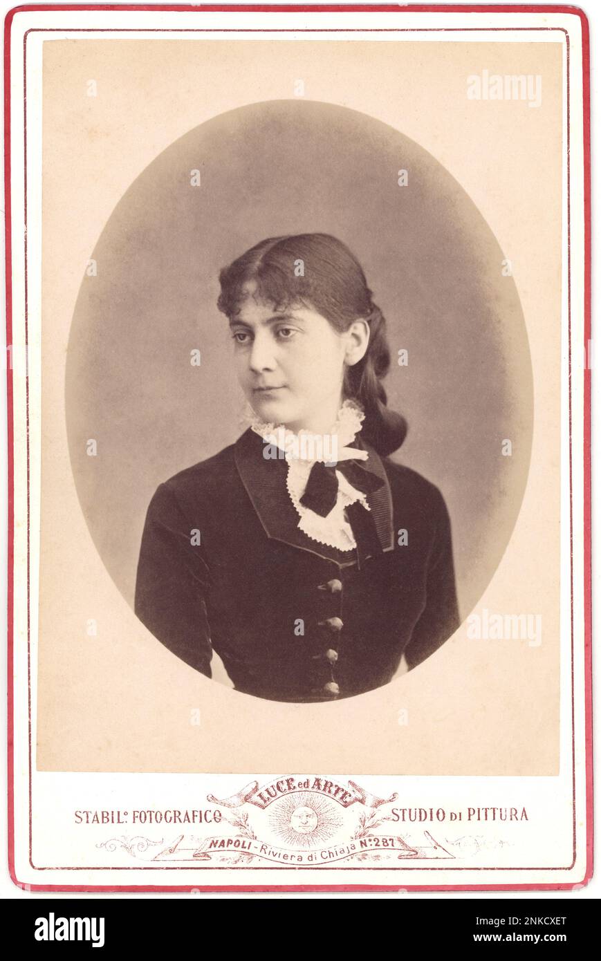 1876 CA , ANCONA , ITALIE : la princesse italienne CARACCIOLO de Duchi ...