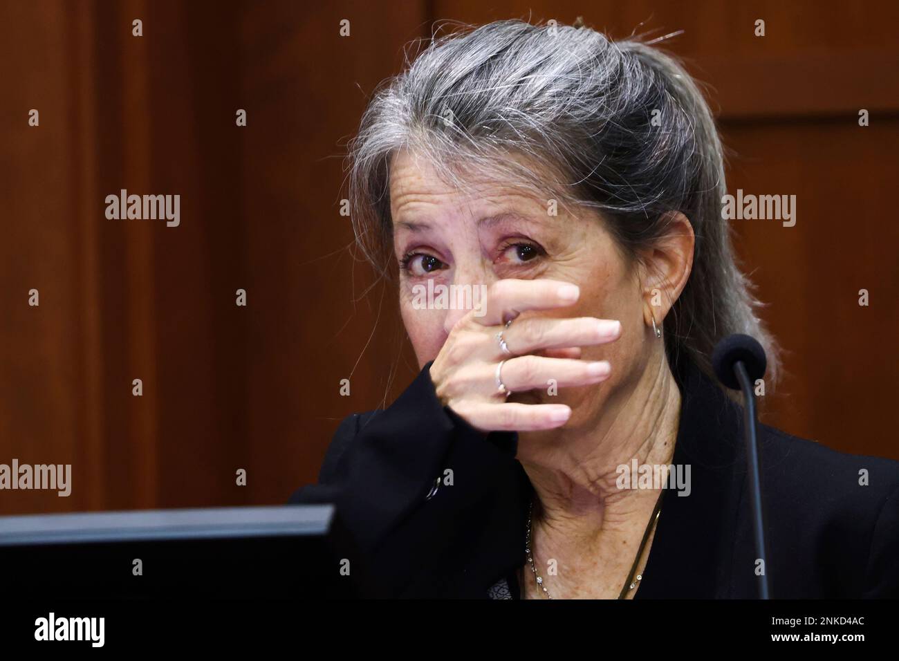 Christie Dembrowski, the older sister of Johnny Depp, appears in court ...