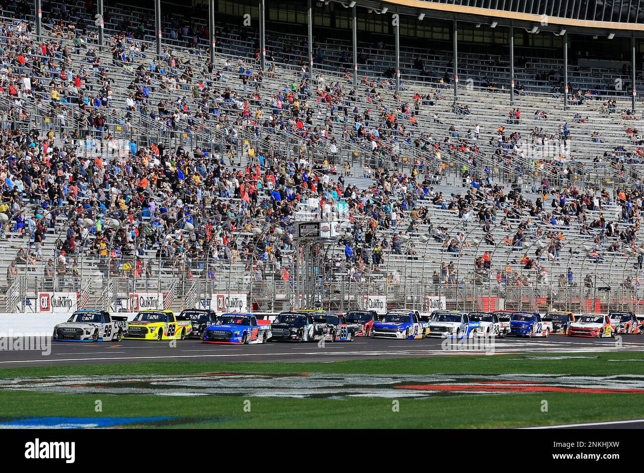 HAMPTON, GA - MARCH 19: Christian Eckes (#98 ThorSport Racing Curb ...