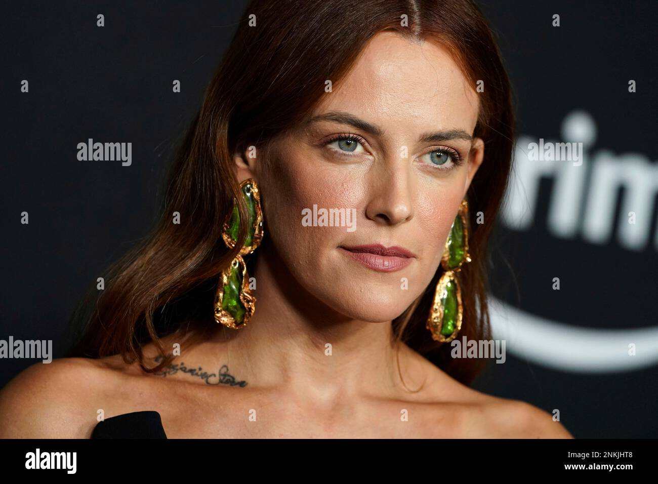 Riley Keough arrives at the premiere of "Daisy Jones and The Six ...