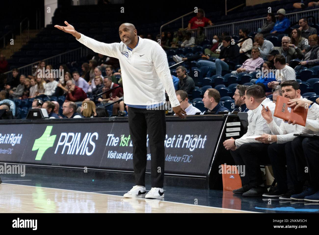 WASHINGTON, DC - MARCH 06: Hofstra Pride Head Coach Speedy Claxton ...