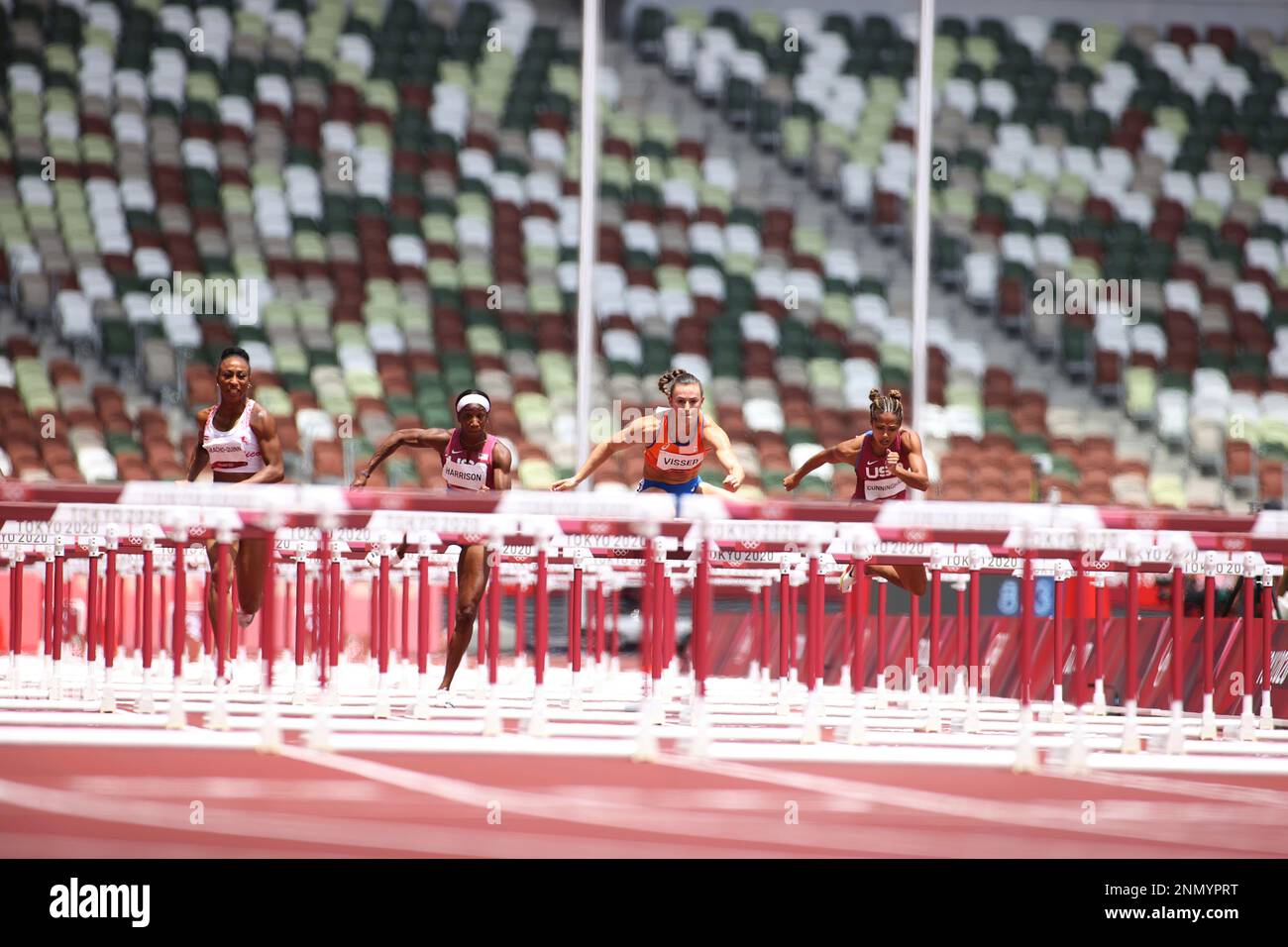 (L to R) Puerto Rico's CAMACHO-QUINN Jasmine,USA's HARRISON Kendra ...